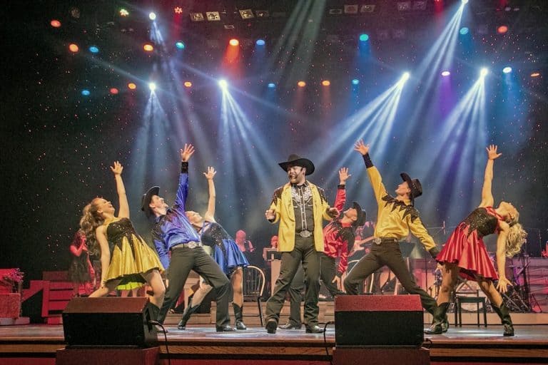 Top 4 Reasons Our Country Music Shows in Pigeon Forge Are Perfect for a ...