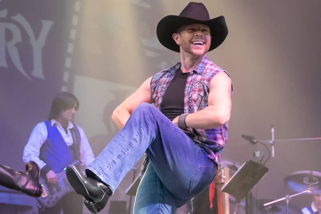 Pigeon Forge Show Photo Gallery - Country Tonite Entertainment